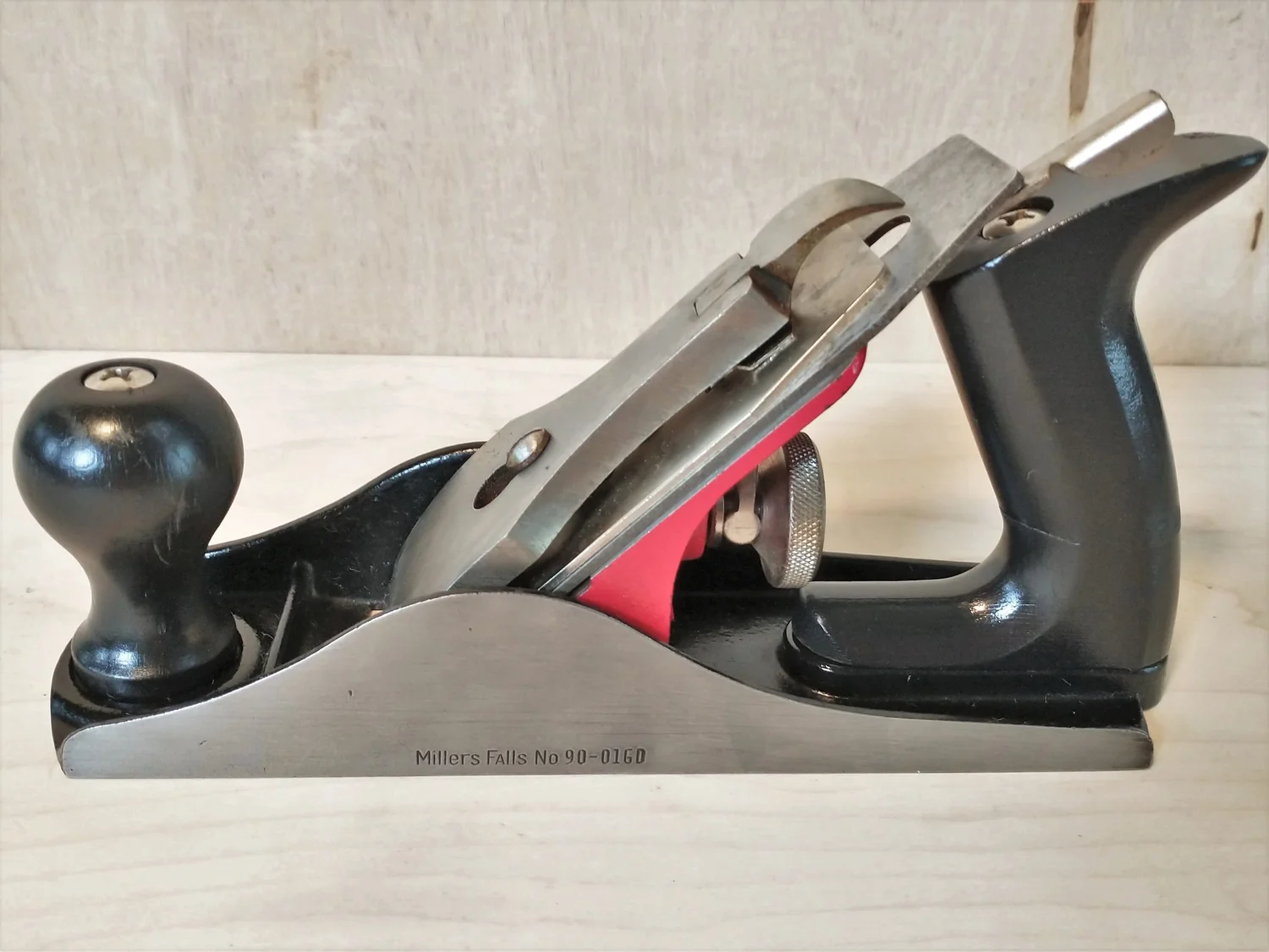 The Millers Falls No. 90 and No. 140 Bench Plane — Millers Falls Planes