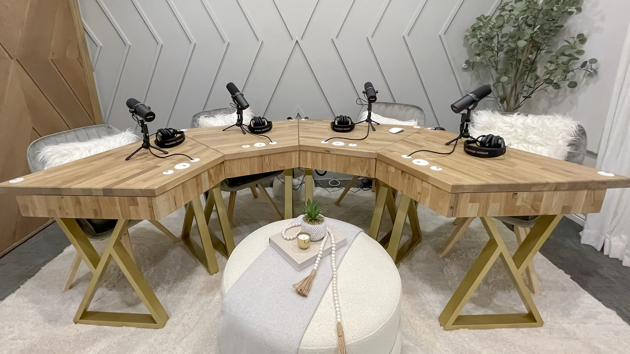 Podcast Tables Shop
