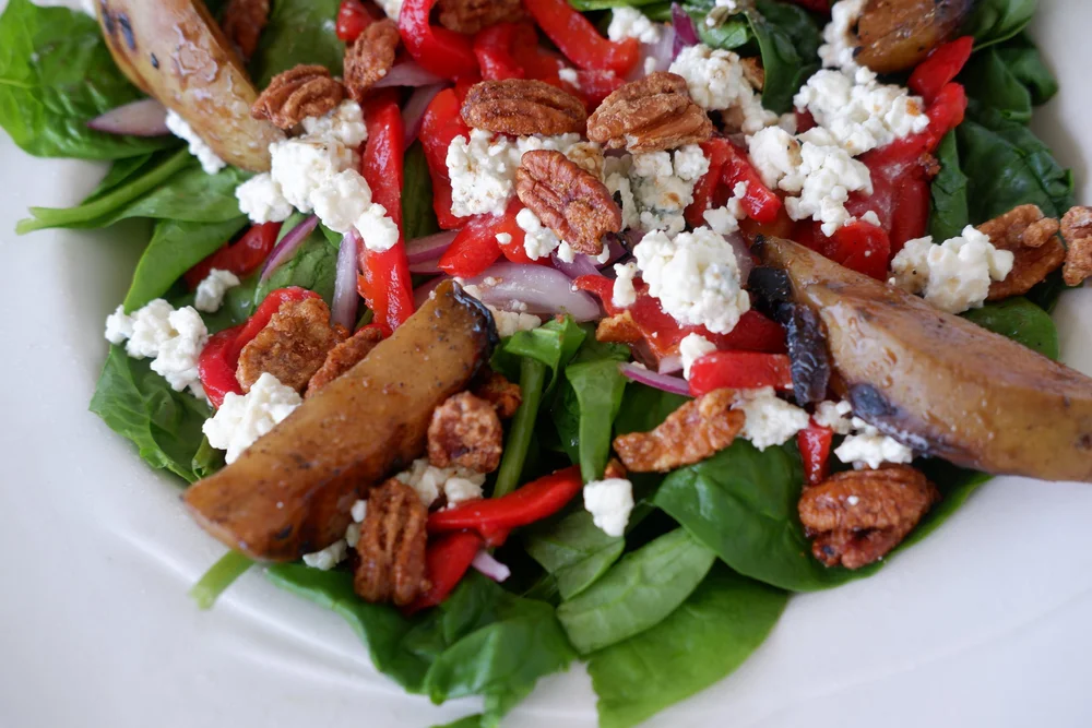 Menus — Quigley's Pint & Plate
