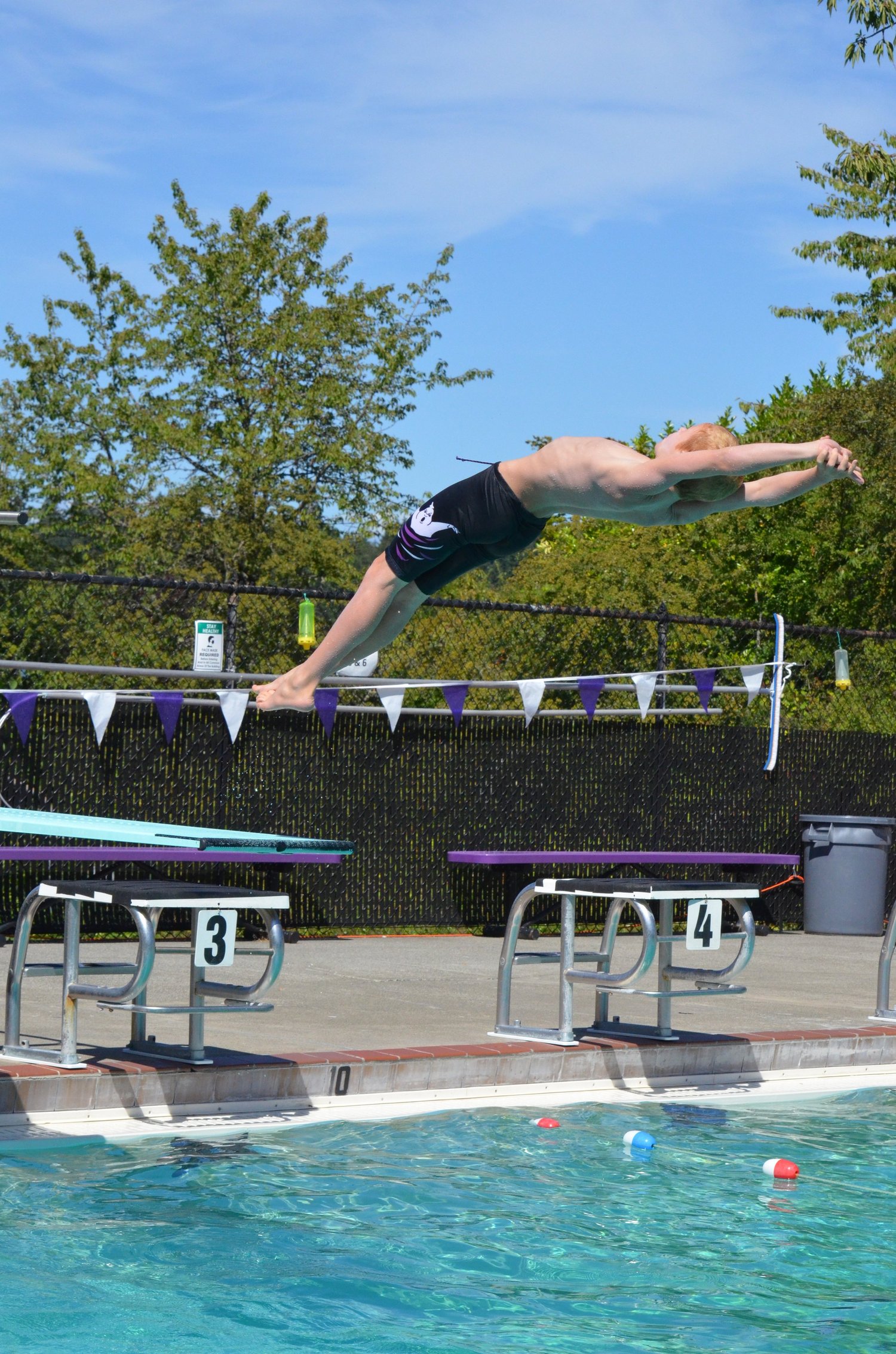 DIVE TEAM | Join the Excitement - Dive In Now — Phantom Lake Club