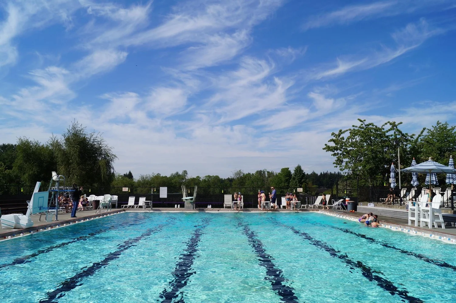 Phantom Lake Club | Join and experience summer fun