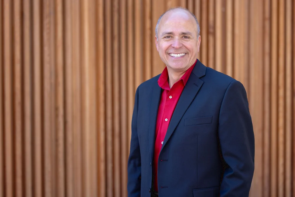 About Jones — Jones Loflin - Keynote Speaker, Author, & Coach