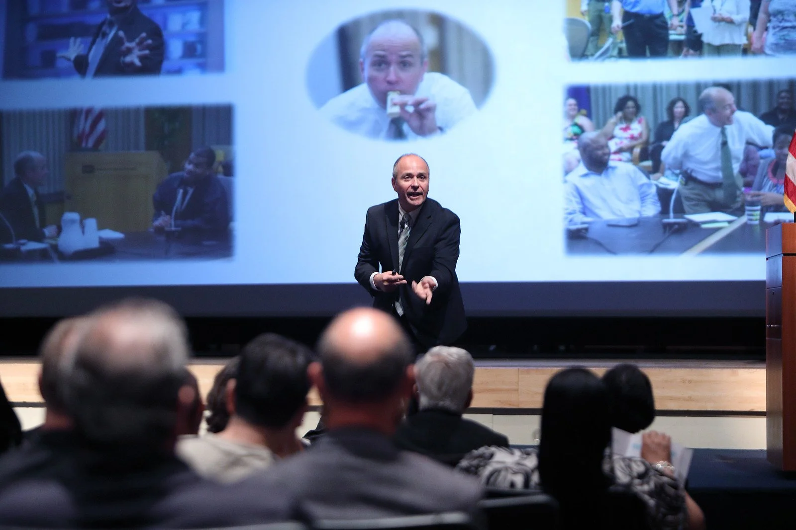 Book Jones Today! — Jones Loflin - Keynote Speaker, Author, & Coach