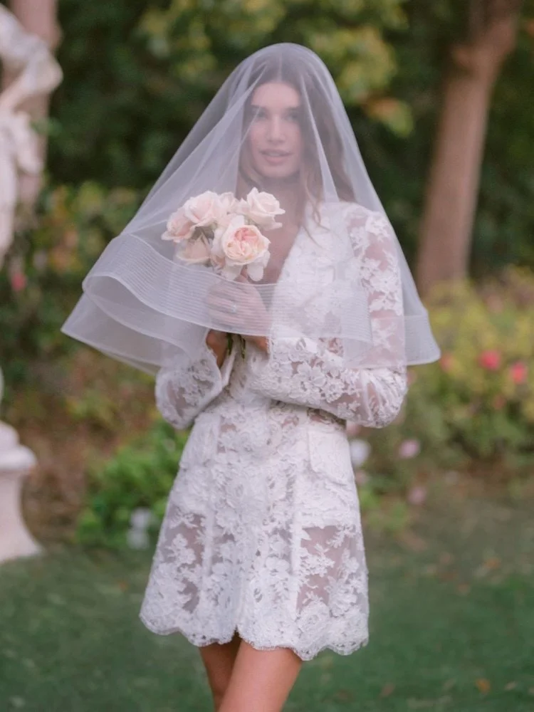 Monique Lhuillier Sample Wedding Dresses | Luxe Bridal — Luxe Bridal ...