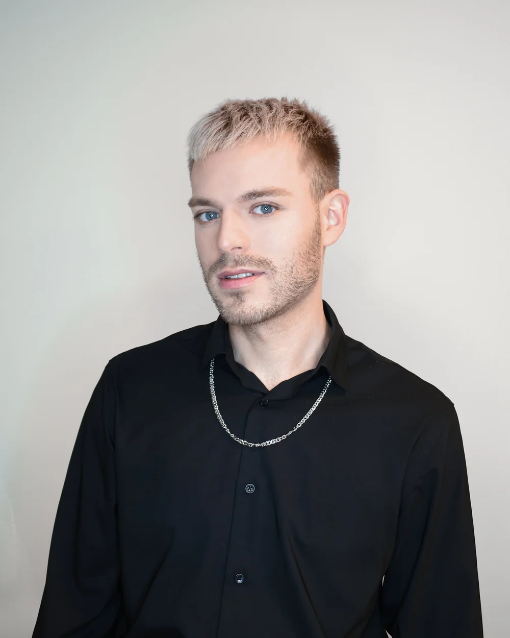 An Eco Friendly Toronto Salon in Queen West | 6 Ossington Avenue ...