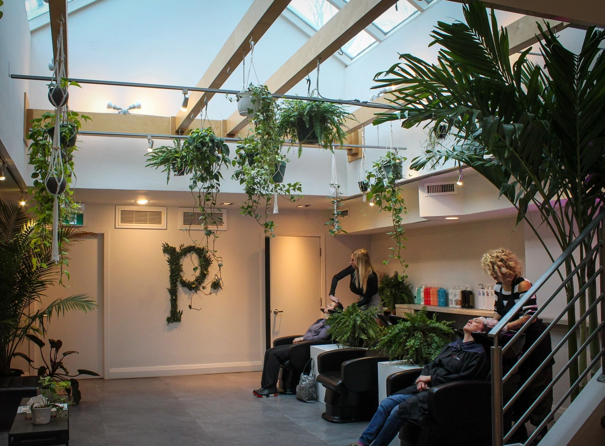 Parlour Salon - Fashion Colours, Balayage, Highlights, Cuts & More