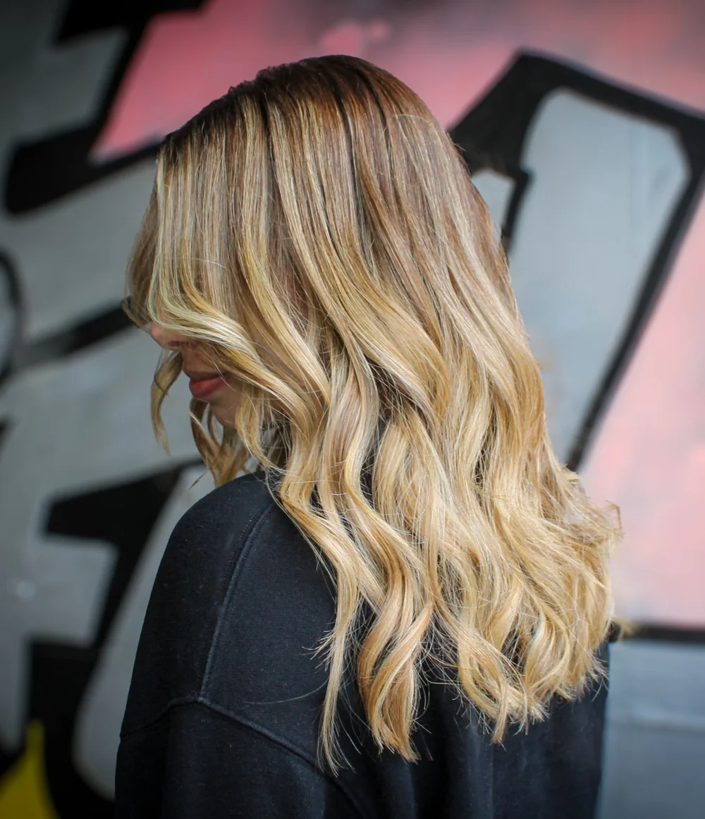 Parlour Salon - Fashion Colours, Balayage, Highlights, Cuts & More