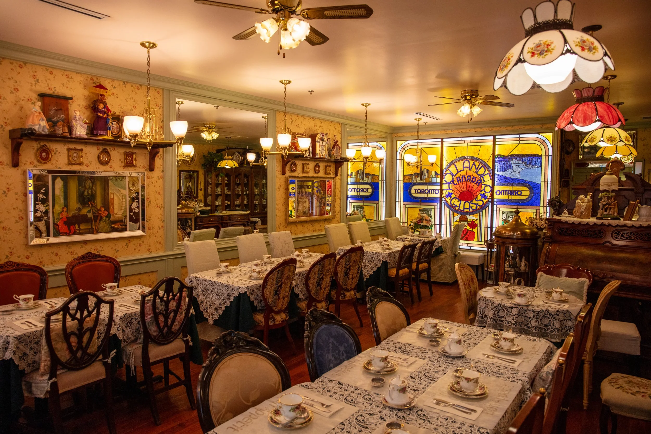 After Queen Tea Shop