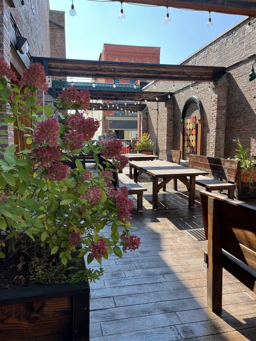 Fresh Grounds & Sans MOCO