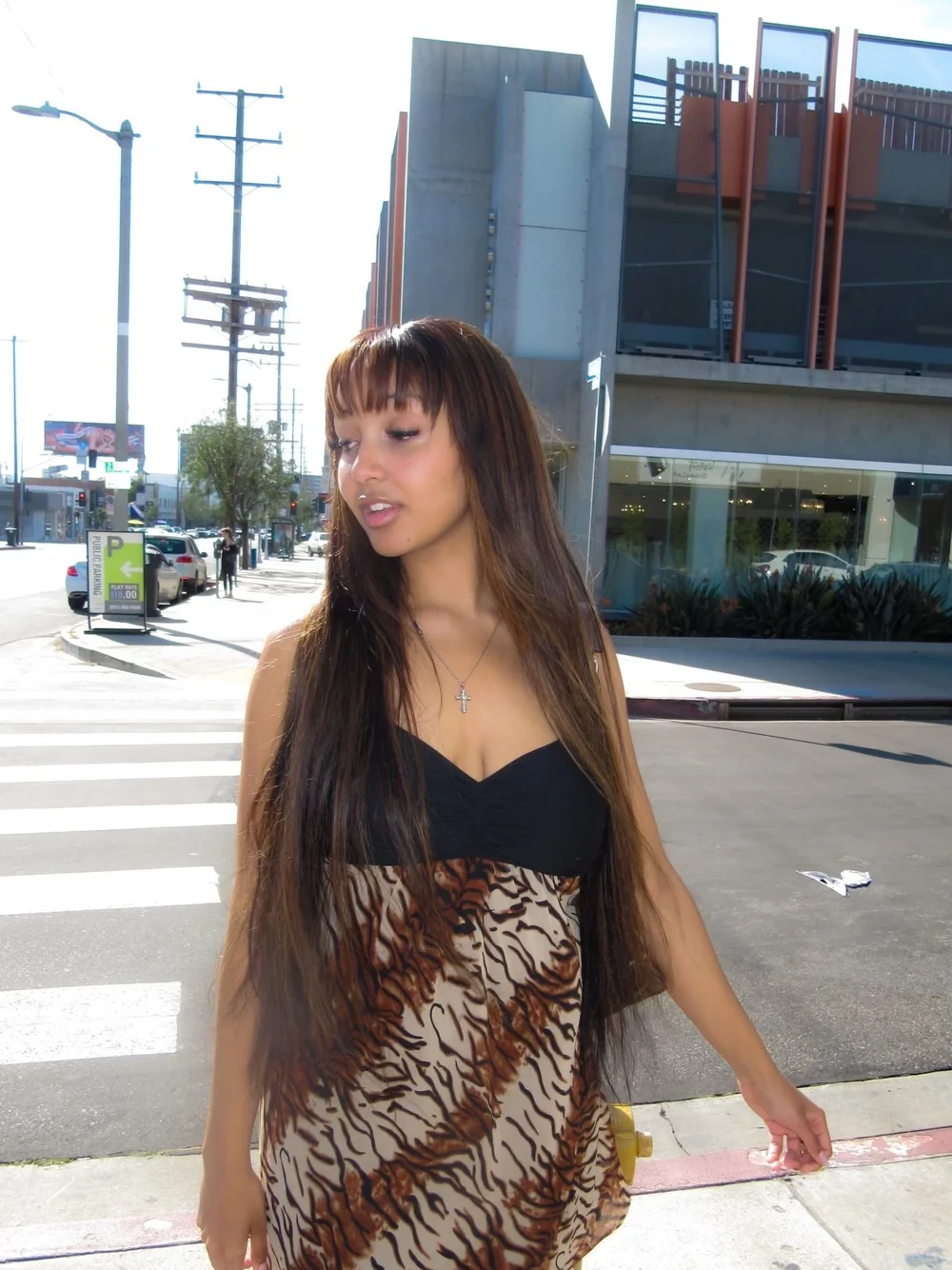 The PinkPantheress Effect: Bringing Y2K Chic Back to Life — Strike ...