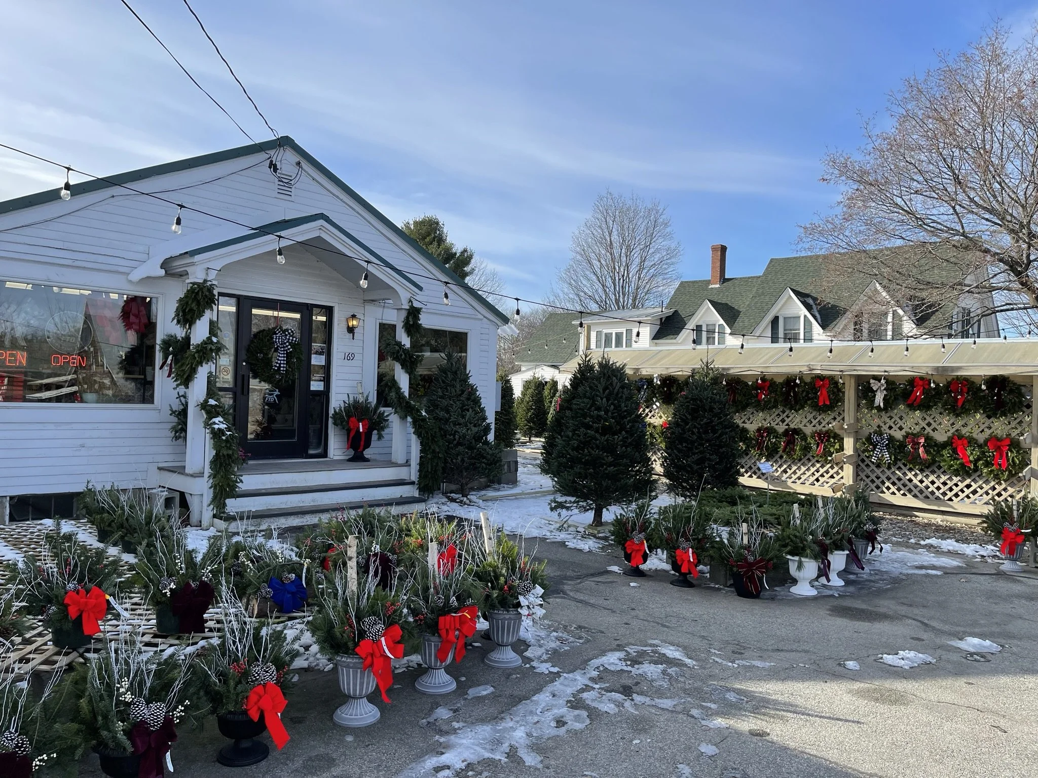 Riverside Greenhouses & Florist