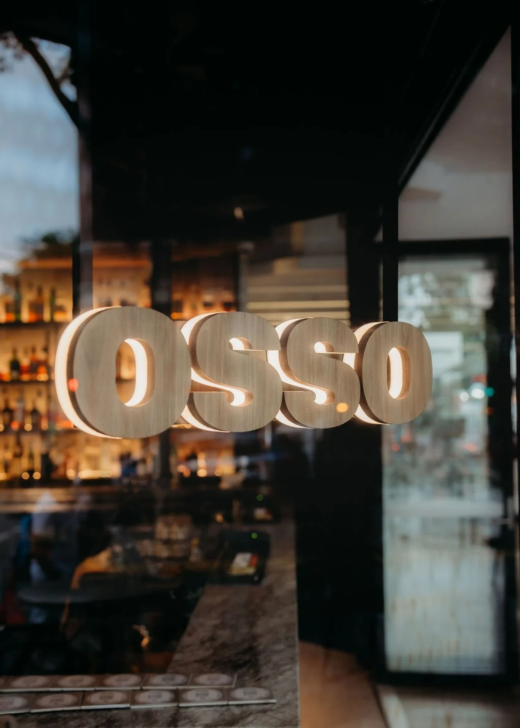 OSSO Bar Italia — Echo Projects Co: Commercial Construction