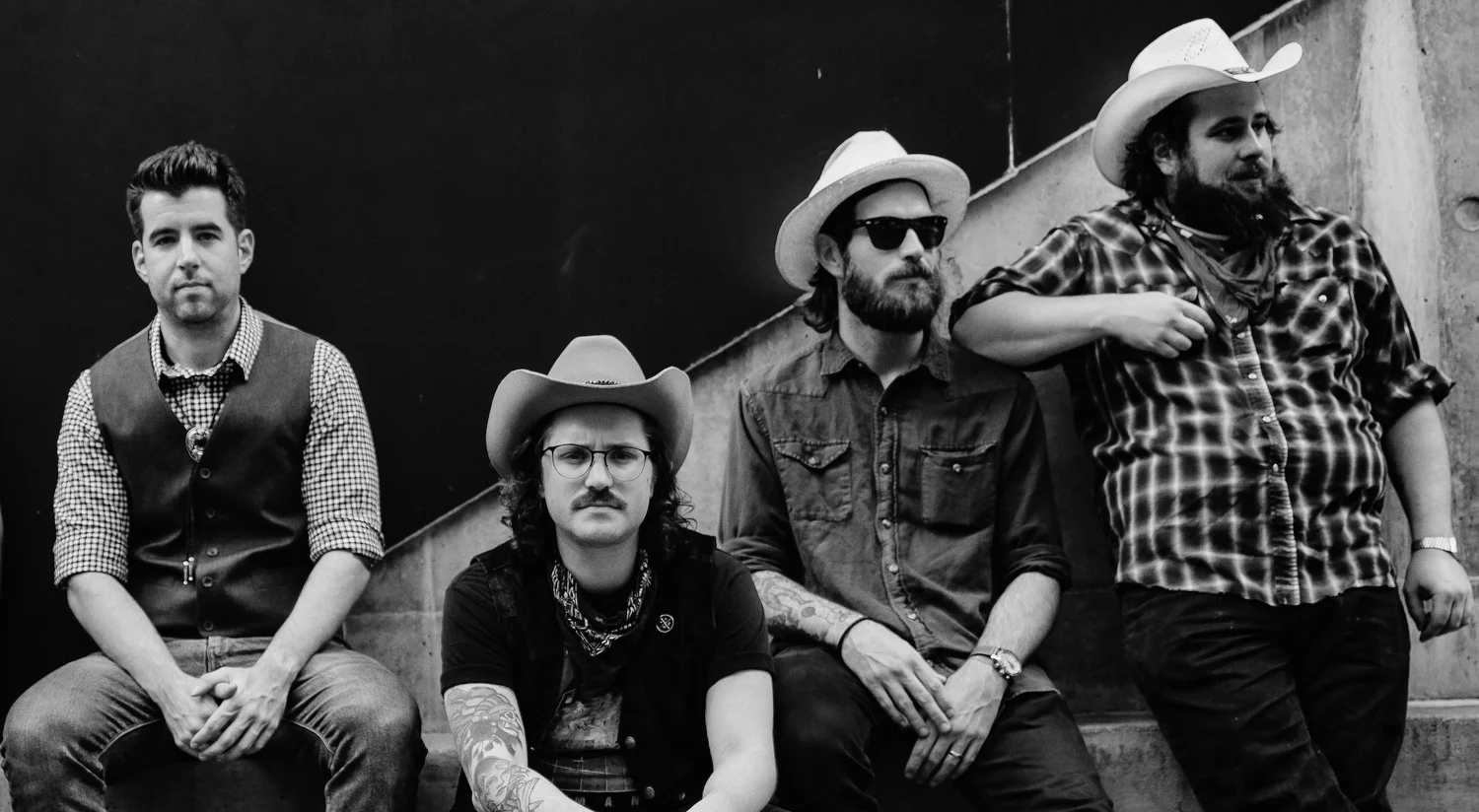 THE BAND LAREDO