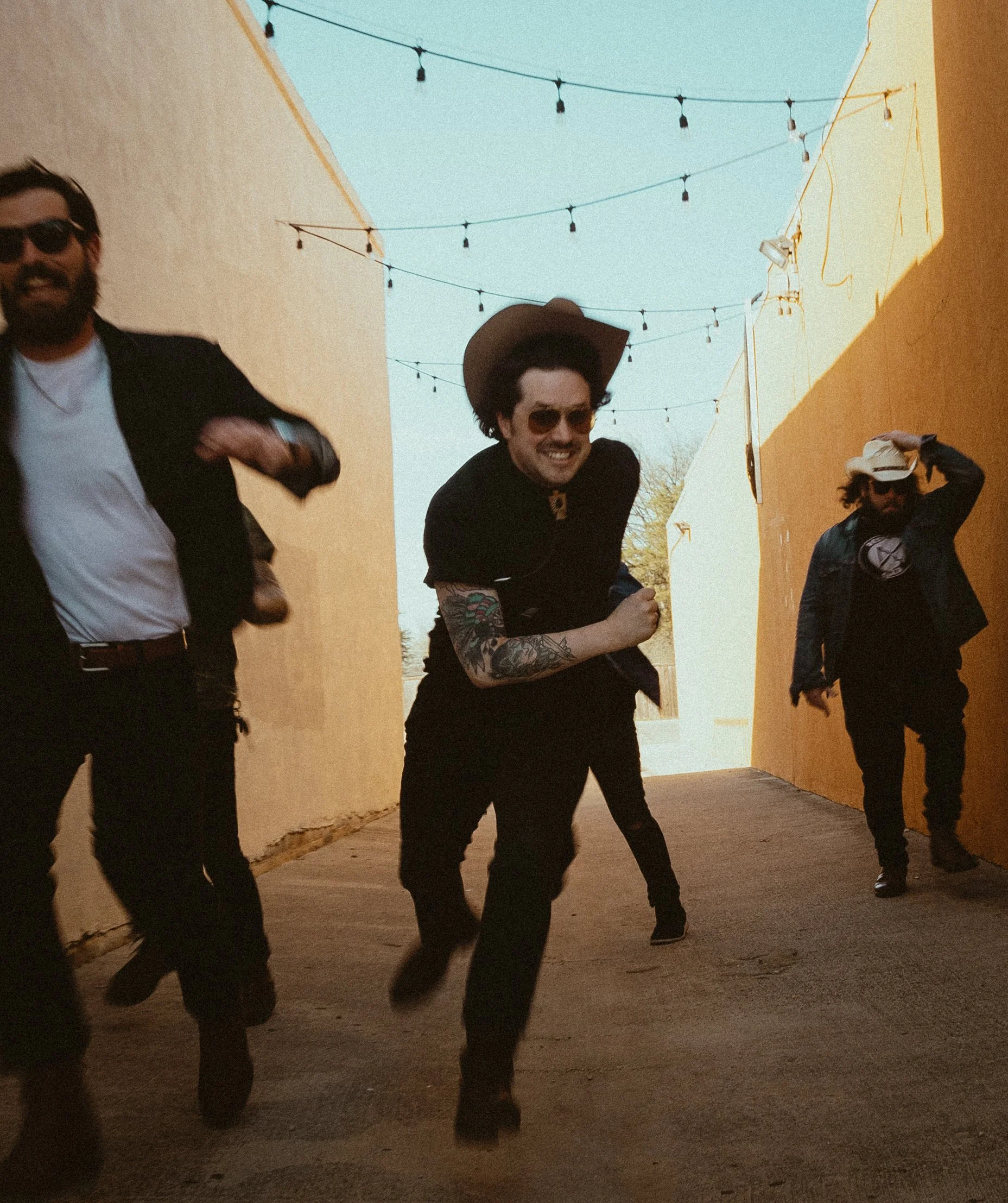 THE BAND LAREDO