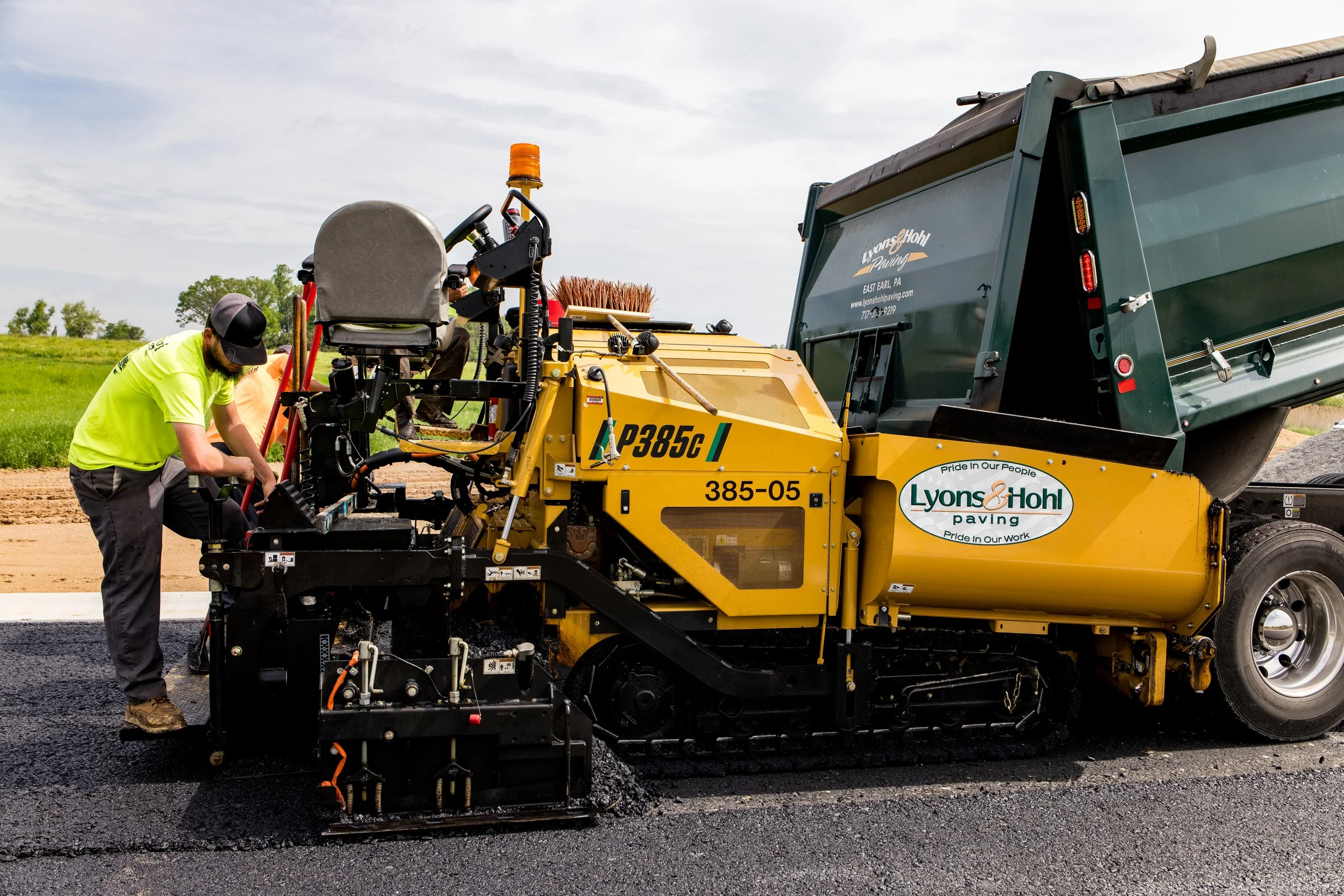 Paving Q&A for customers in PA — Lyons & Hohl Paving