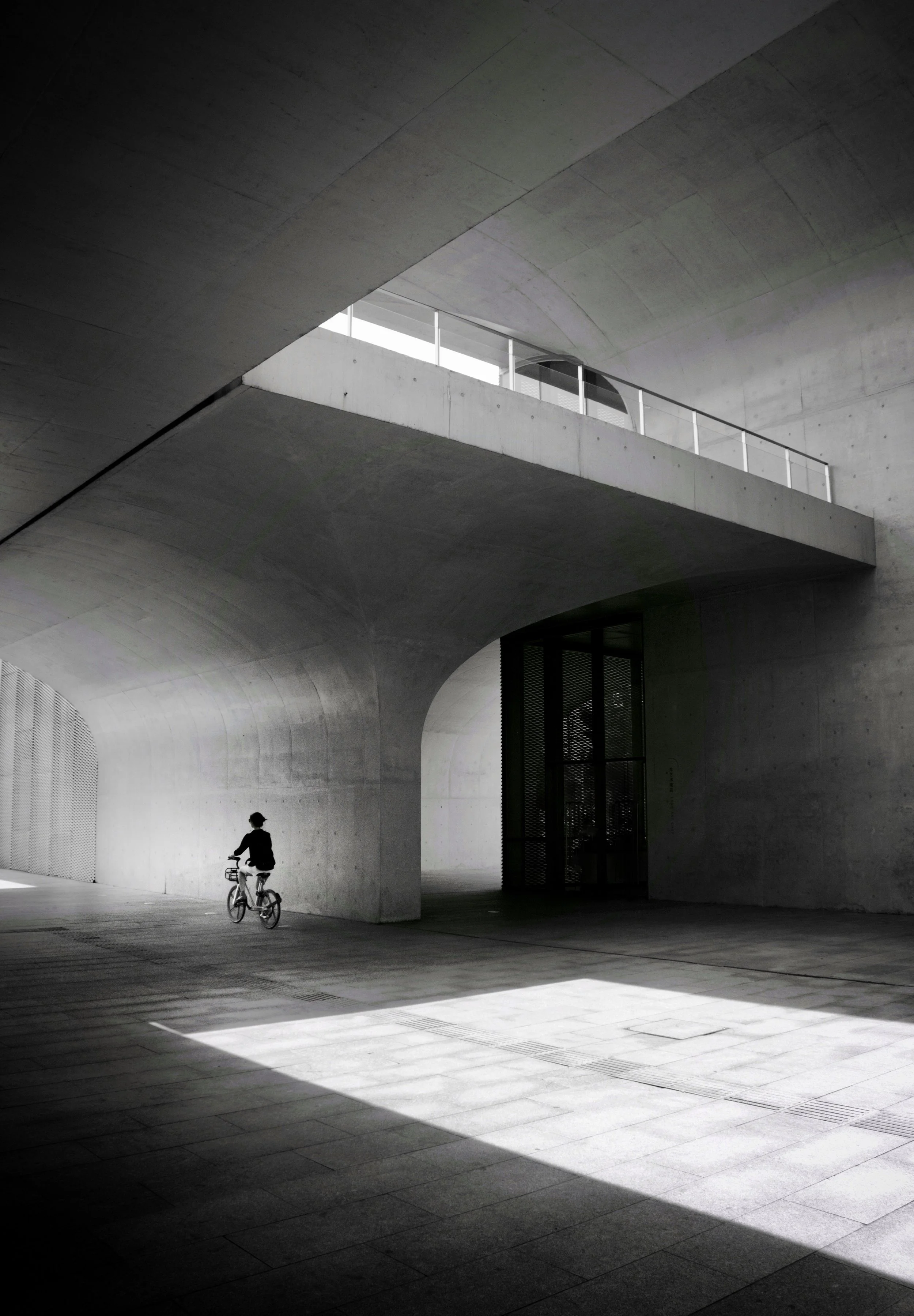 Mark Fearnley: Exploring the Inspiration of Fine Art Street Photography ...