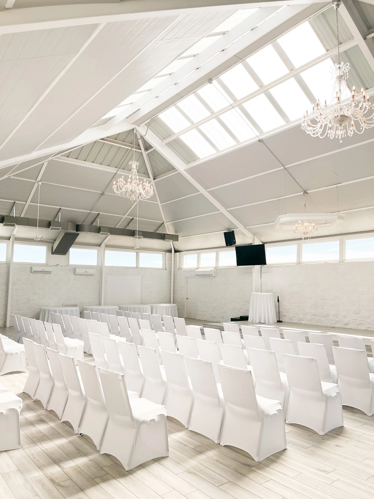 Bella Vie Wedding Venue & Events Center