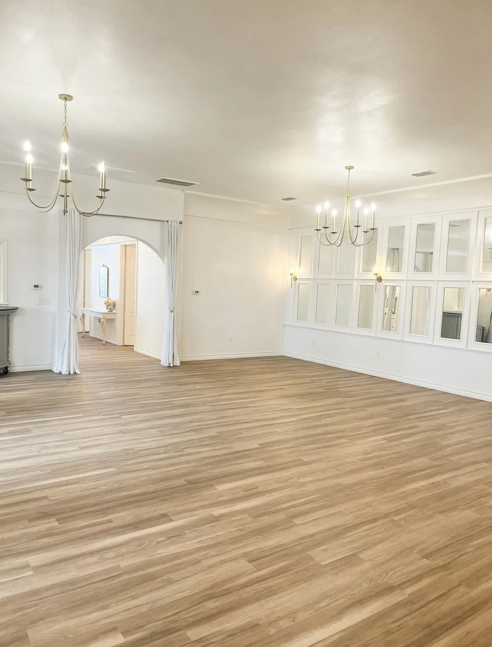 Features — Bella Vie Wedding Venue & Events Center