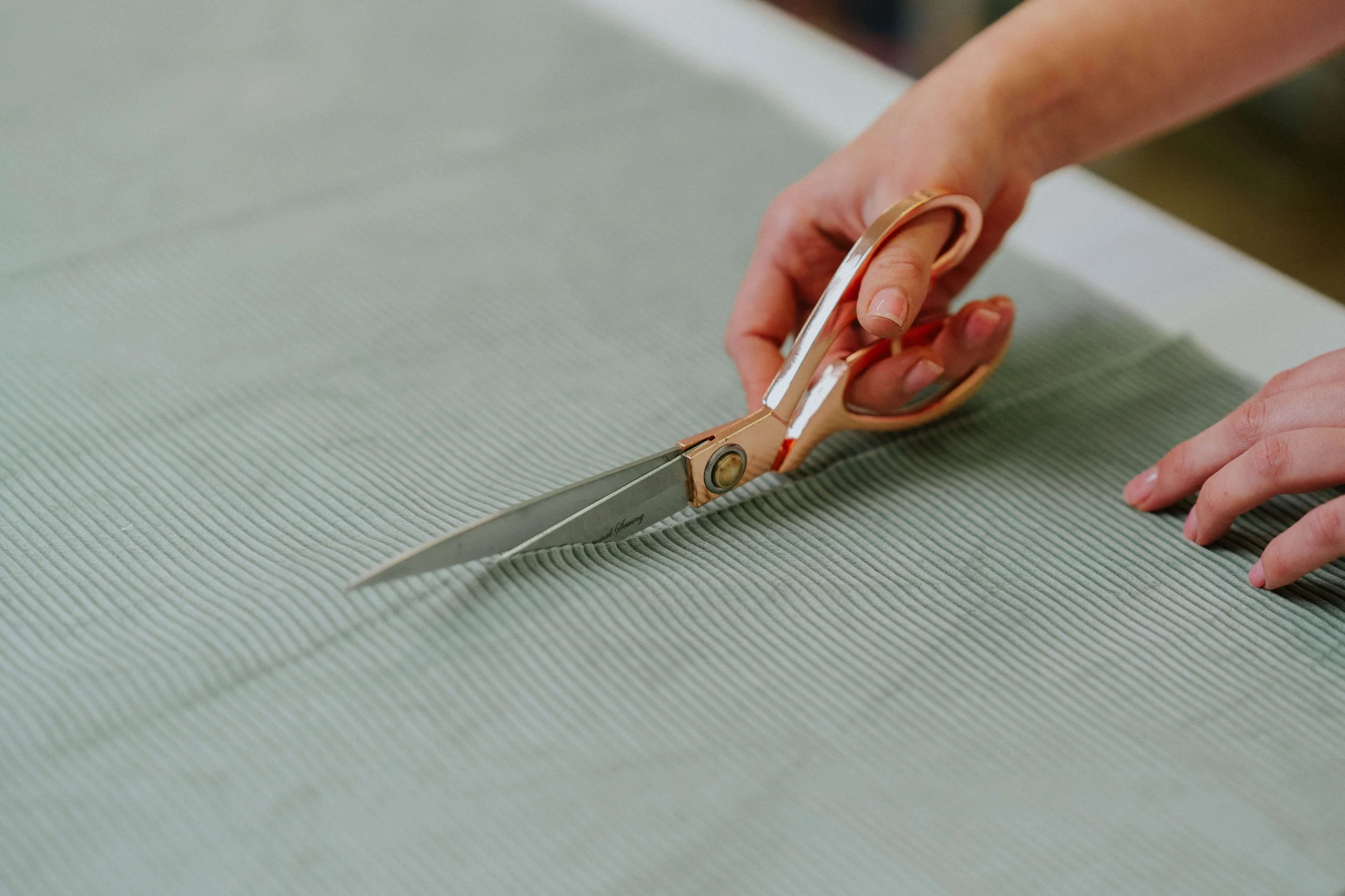 Retractable Tape Measure — Sensational Sewing