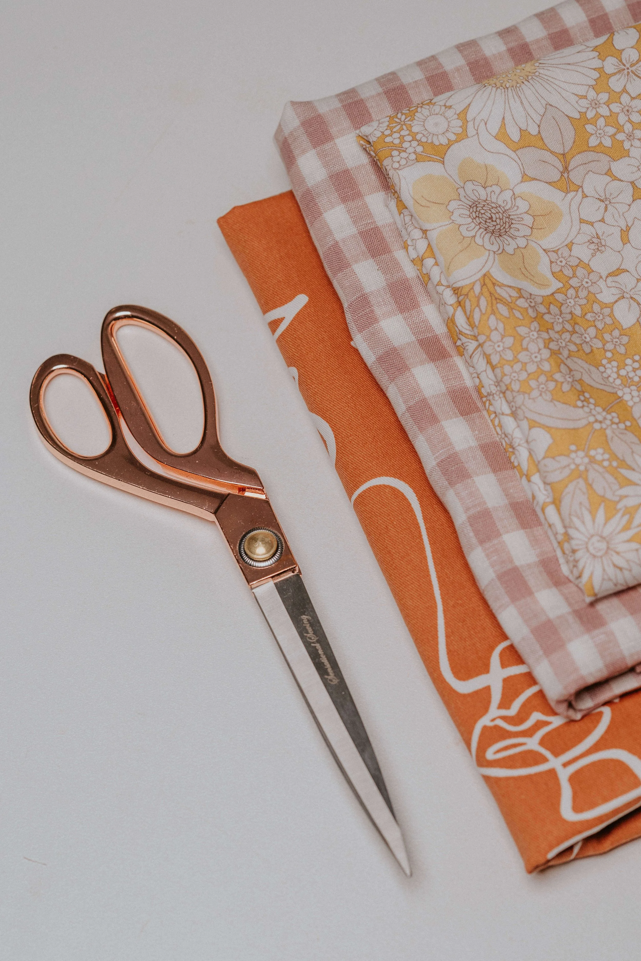 Retractable Tape Measure — Sensational Sewing