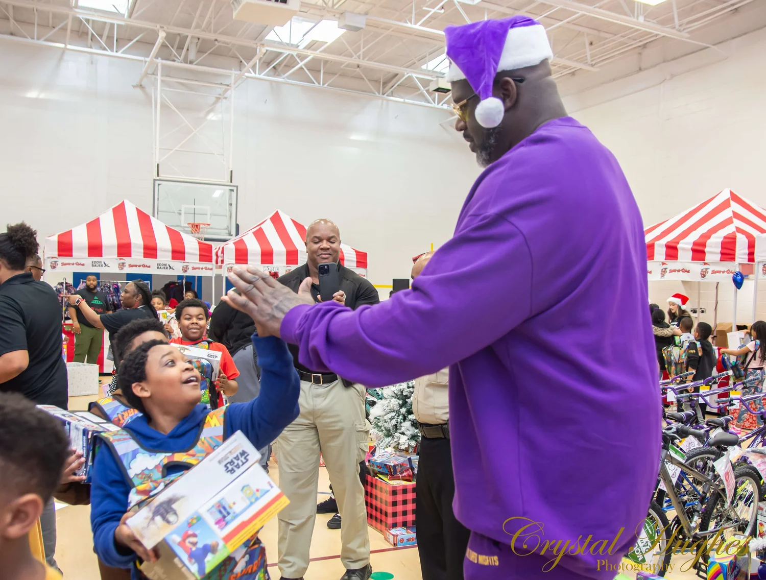 Shaq-a-Claus — The Shaquille O'Neal Foundation