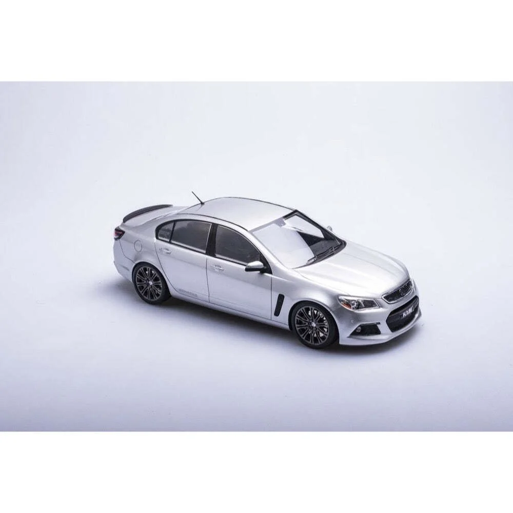 1:18 HSV VF SENATOR SIGNATURE NITRATE SILVER — 2/84 MANNING STREET ...