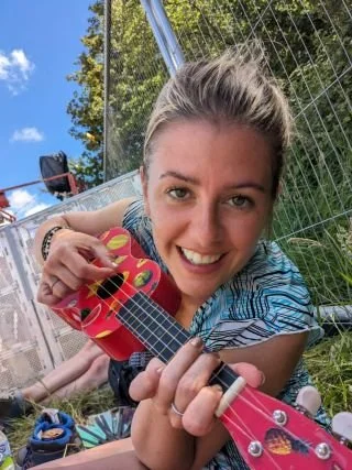 Ukulele Performers At Glastonbury — Ukuleles Unanimous