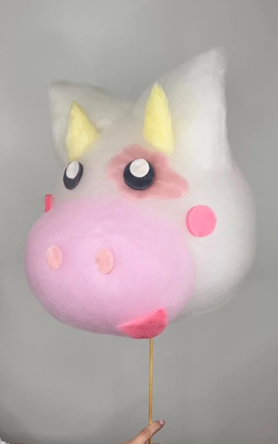 Puffy Cotton Candy — Characters Menu