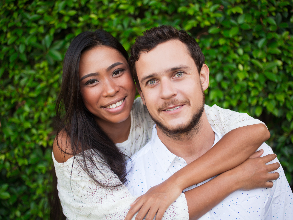 How to Confront Racism on Dating Apps — Mental Health Therapy For Women ...