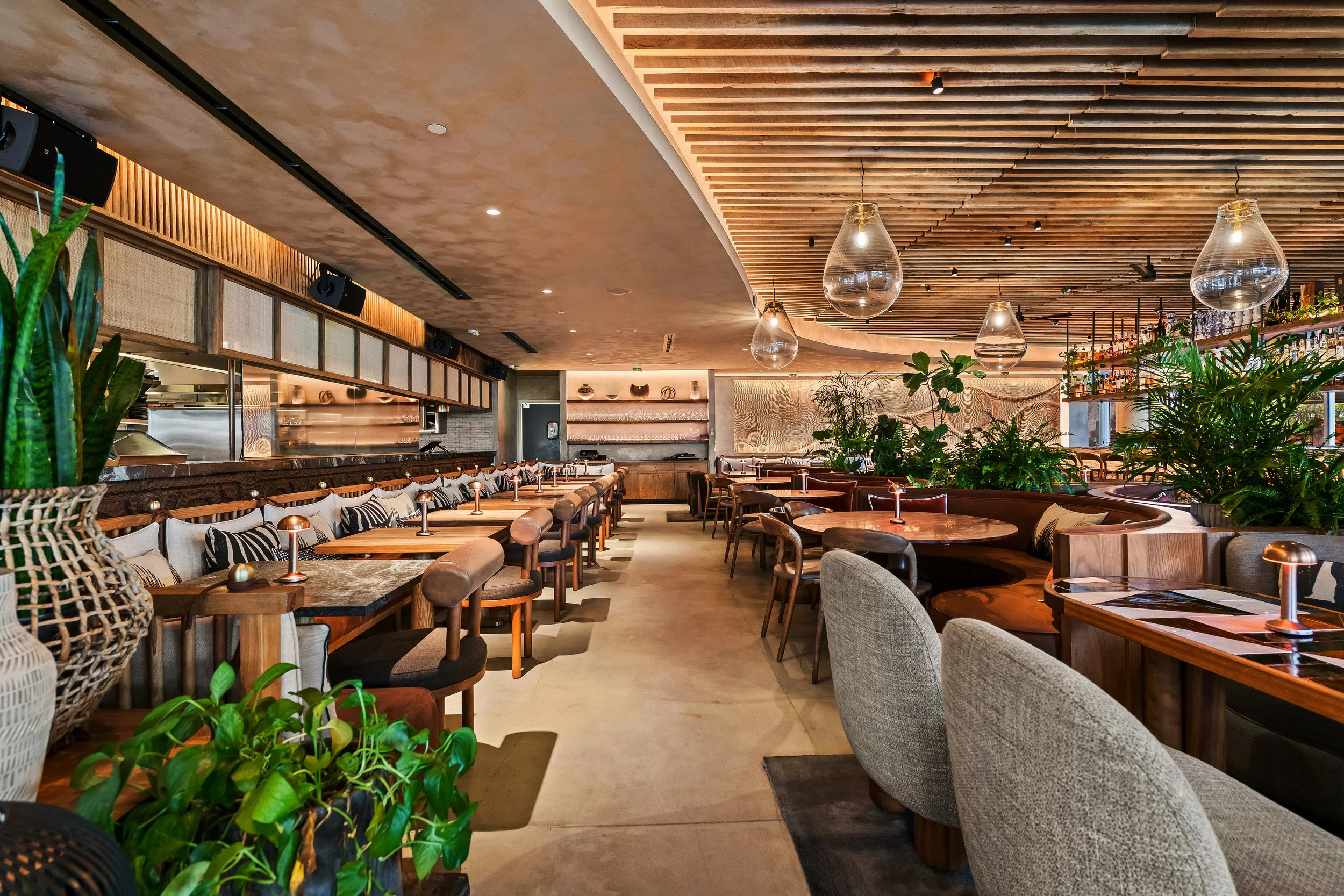 Restaurant Reservations in Miami Beach | MILA Miami