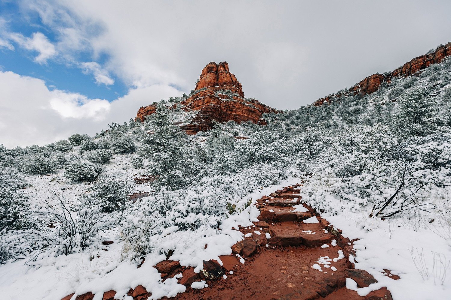 Visiting Iconic Sedona, AZ in Winter — Love and Latitudes Elopement ...