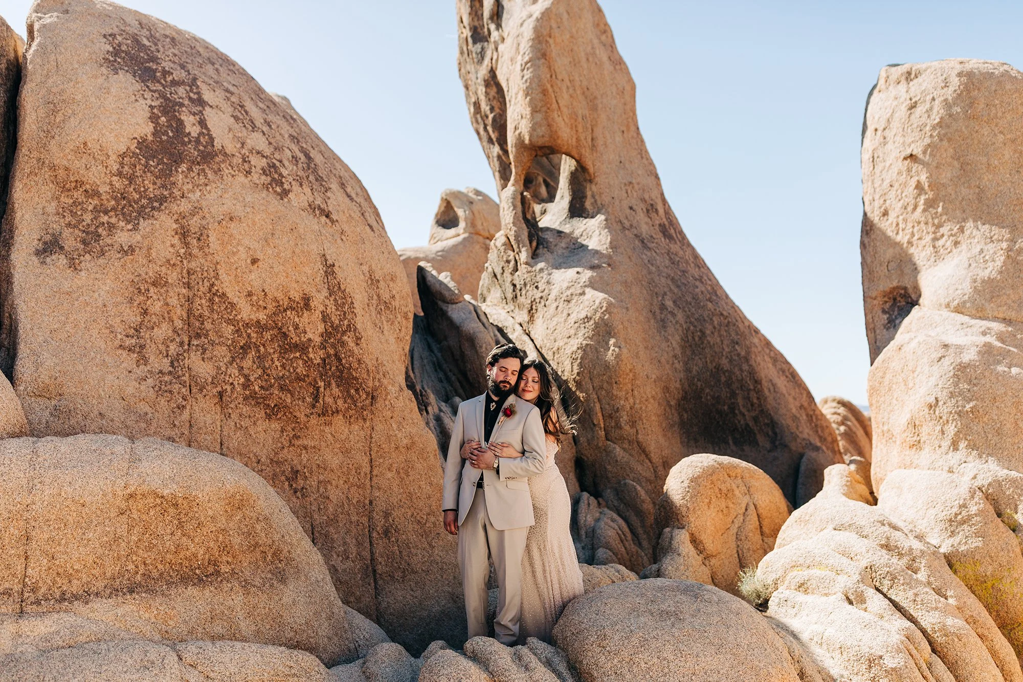 How to Elope: A Step-by-Step Guide on How to Plan Your Outdoor Wedding ...