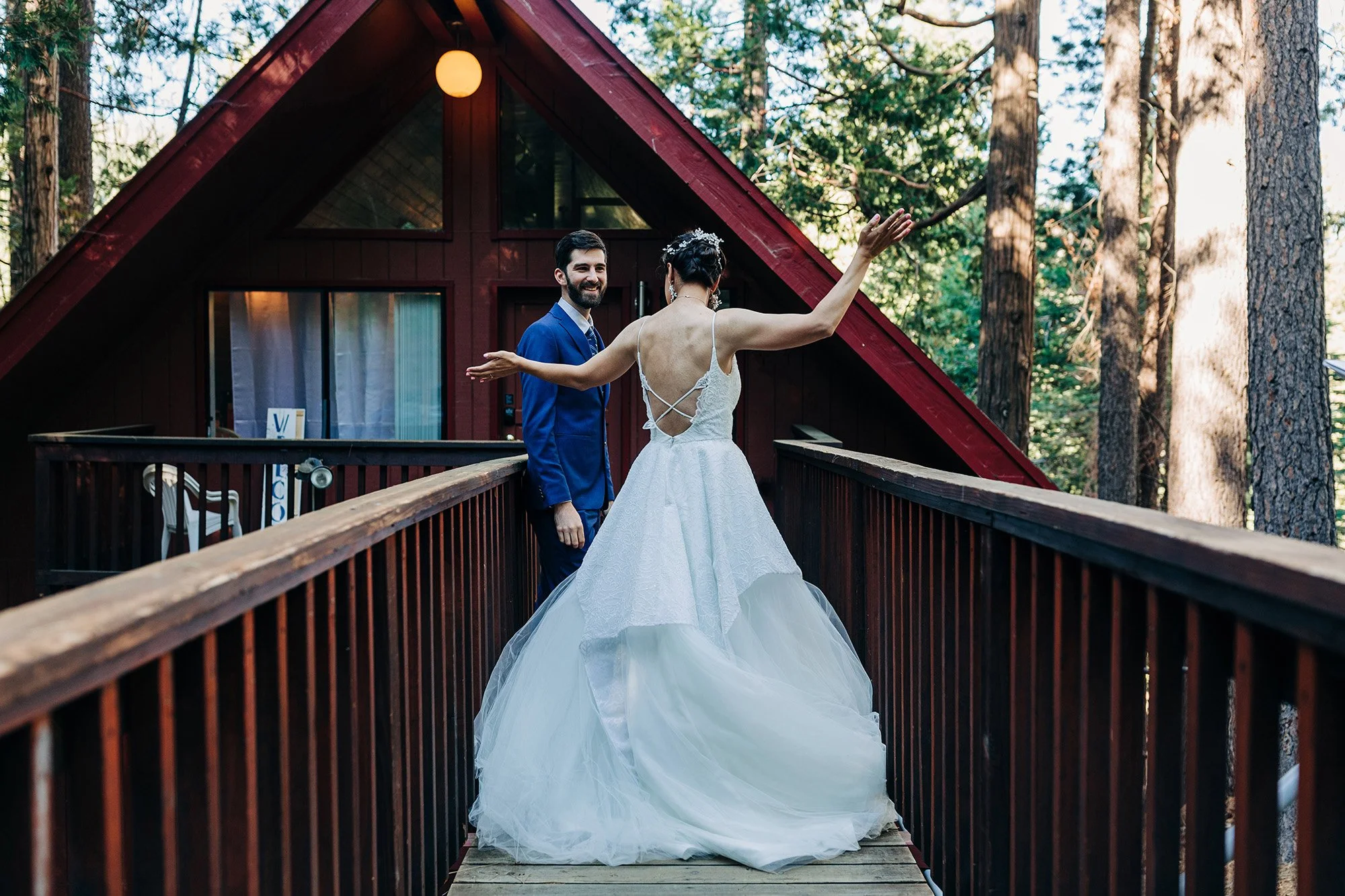 First-Look Photos: Tips for Your Wedding Day — Love and Latitudes ...