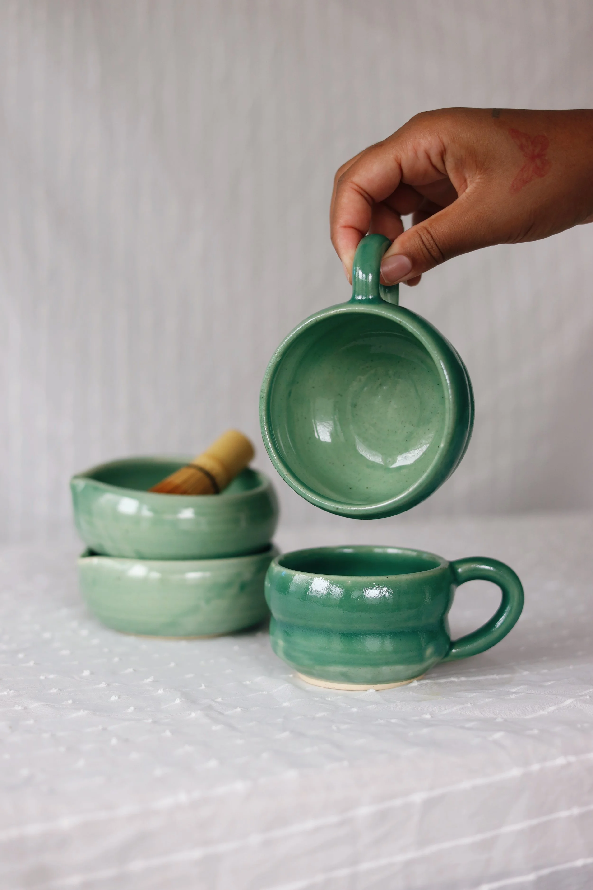 Handmade pottery by Zhané