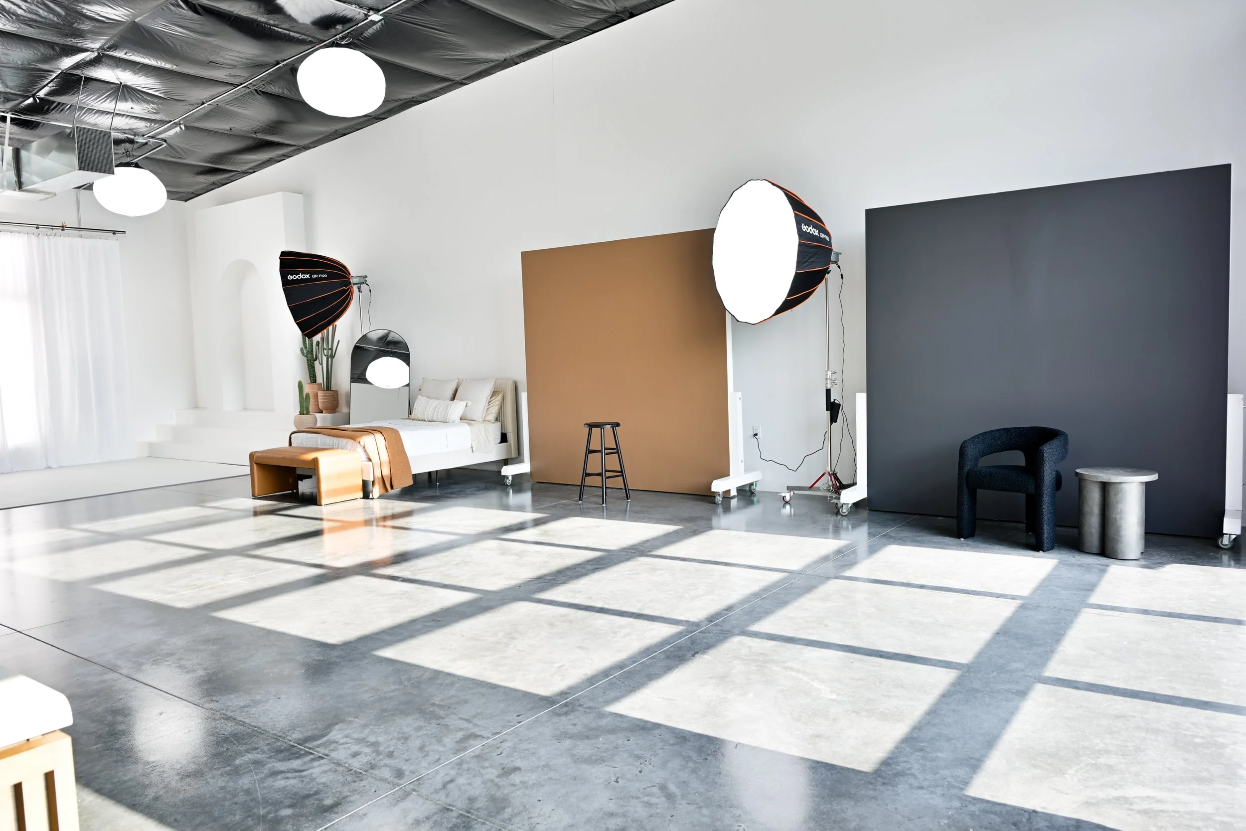 Studio 8 Omaha - Rental Photo Studio — Studio 8