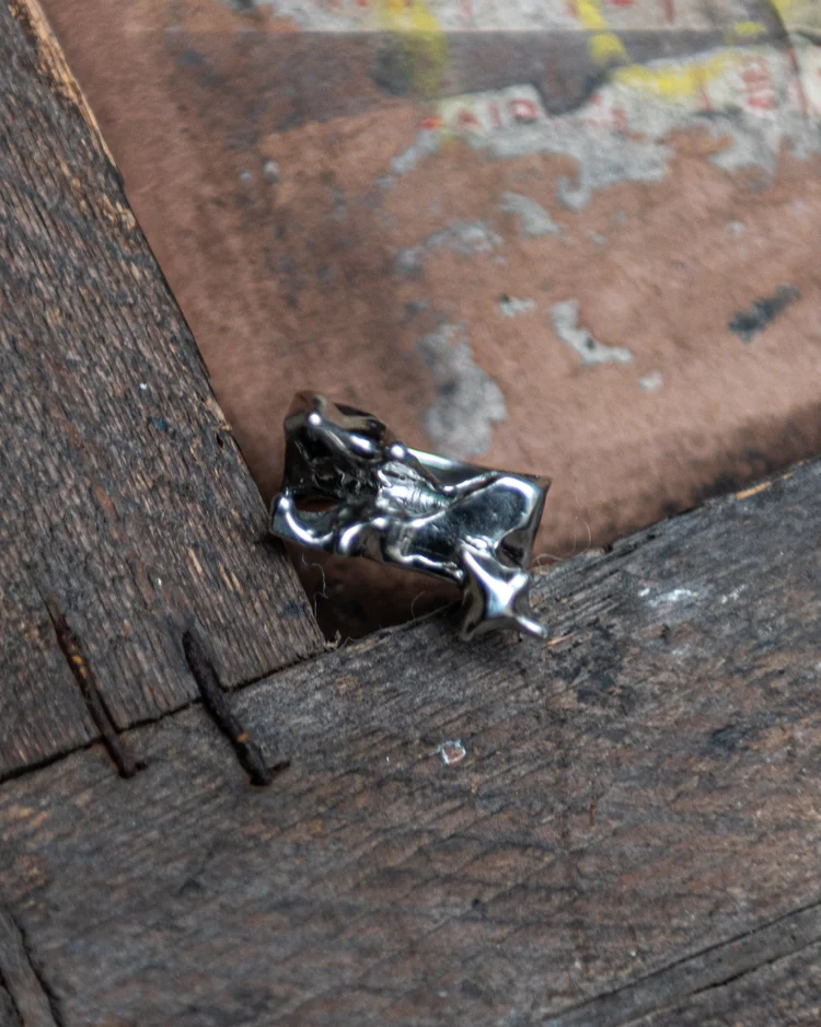 T.TANG Fluid Cross Ball Chain — Retail Pharmacy