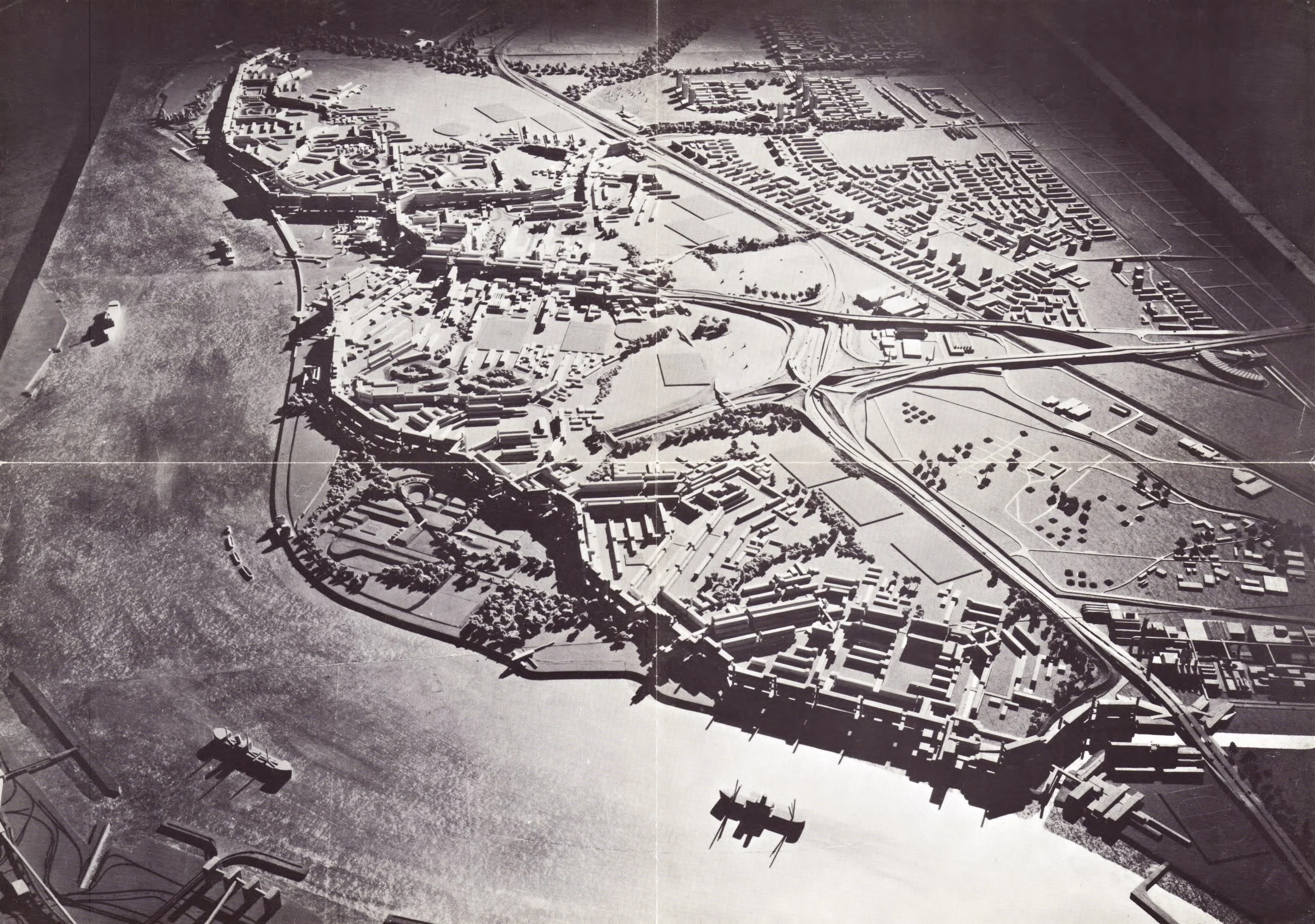 Thamesmead — Docomomo UK
