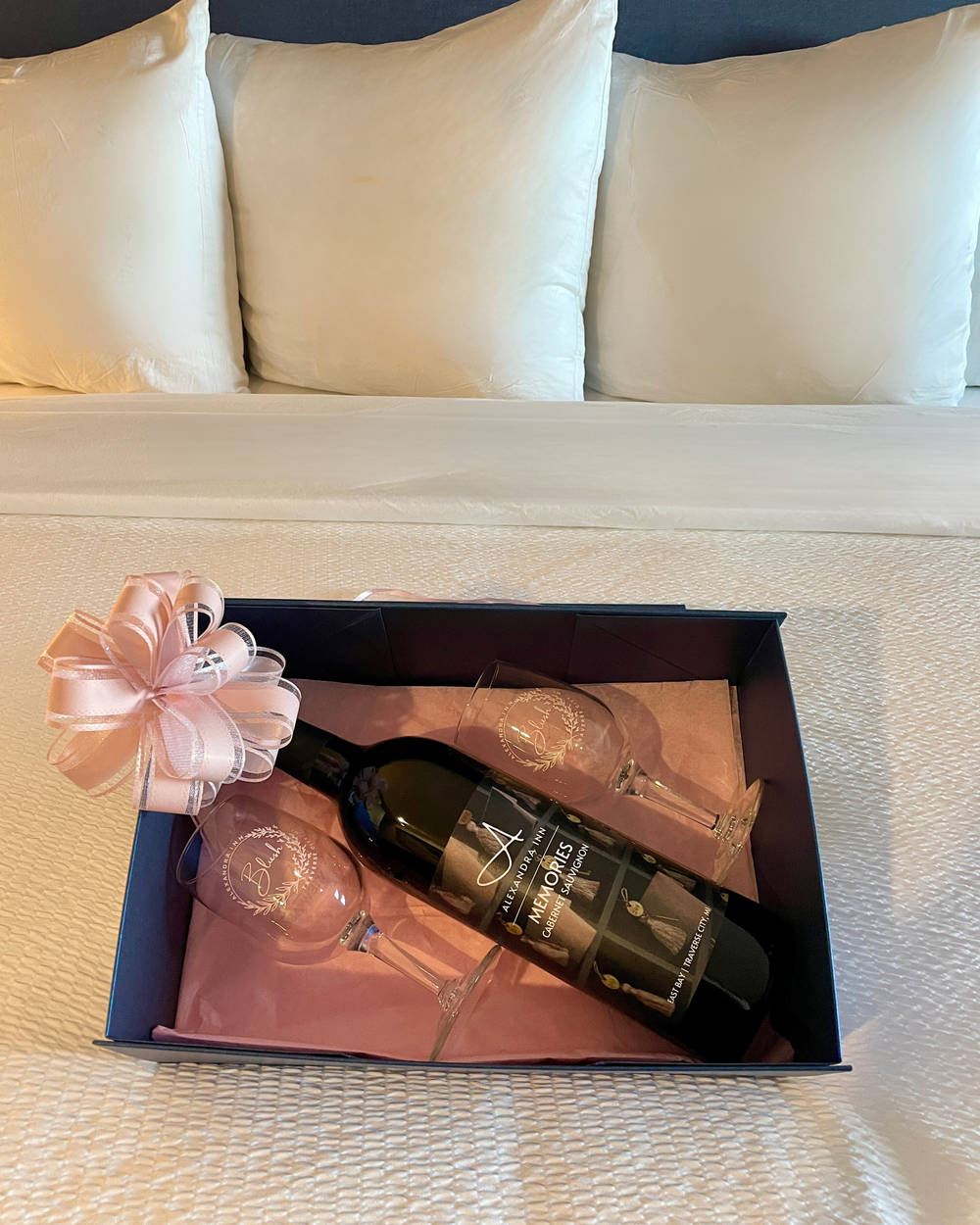 Traverse City Wine Package | Cabernet Wine Experience | Alexandra Inn ...