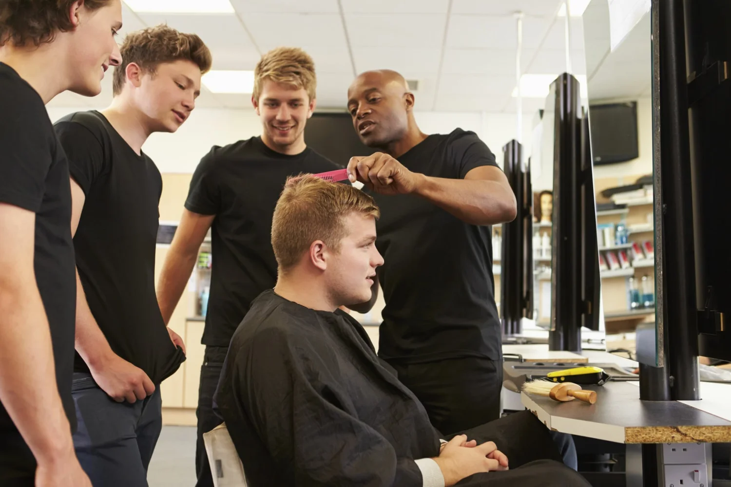 About Us — VIP Barber Lounge