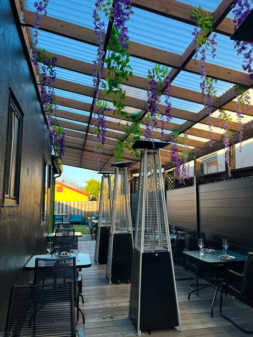 Pizza Restaurant | Delicious Dining Experience | three.onefour