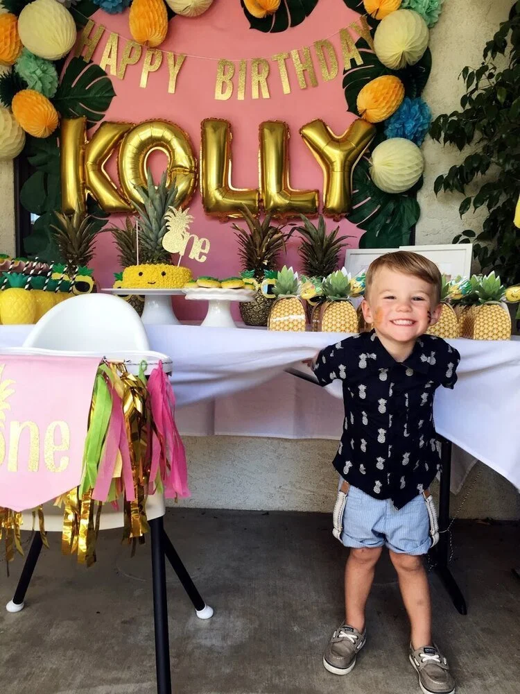 Kolly's Pineapple Party | Krista Horton