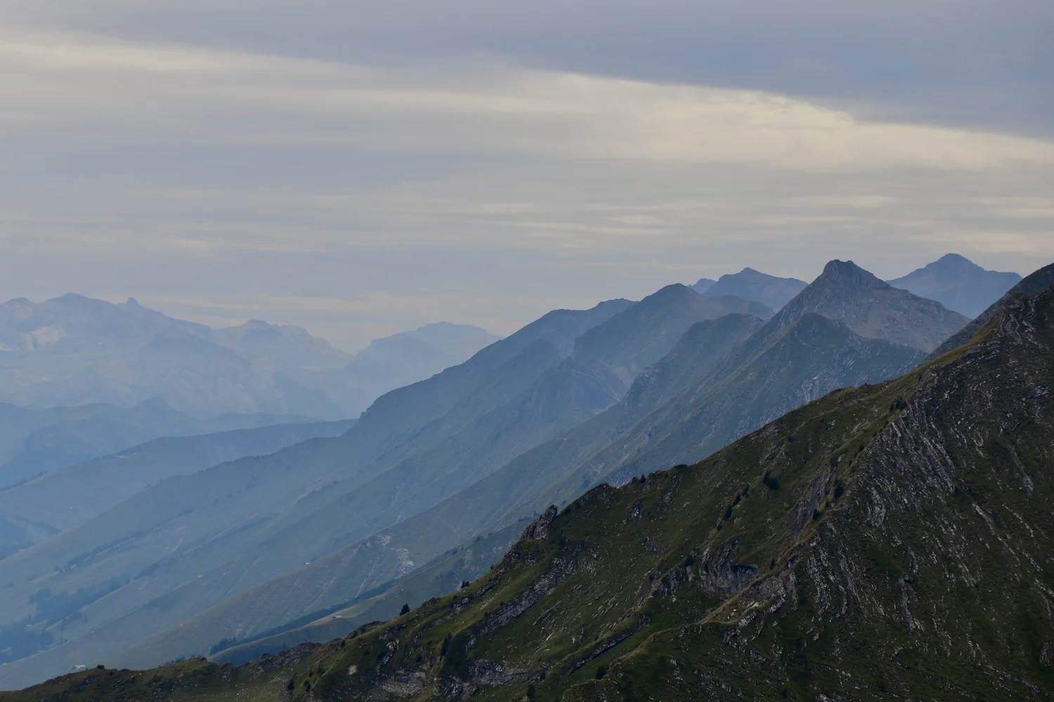 Niesen – How to hike Switzerland's Pyramid Mountain — Sean & Emily