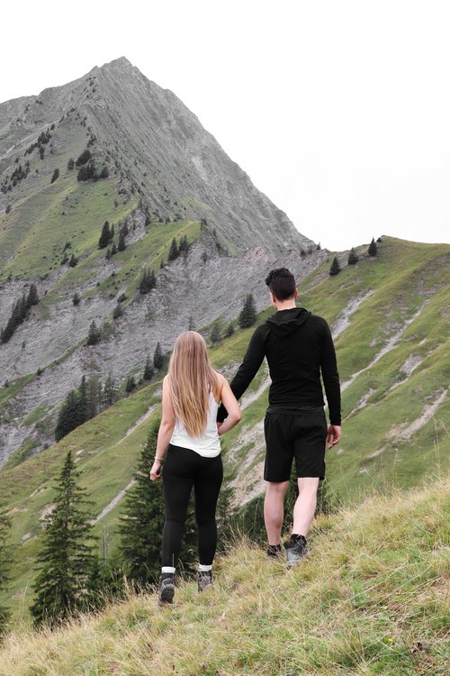 Niesen – How to hike Switzerland's Pyramid Mountain — Sean & Emily