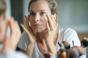 Why Is My Face Puffy in the Morning? Causes and Expert Fixes — Alison Bladh