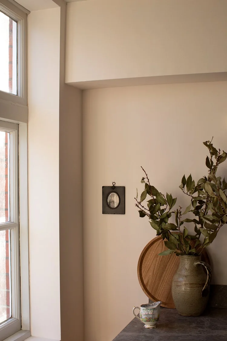 Solstice Natural Paint — Atelier Ellis