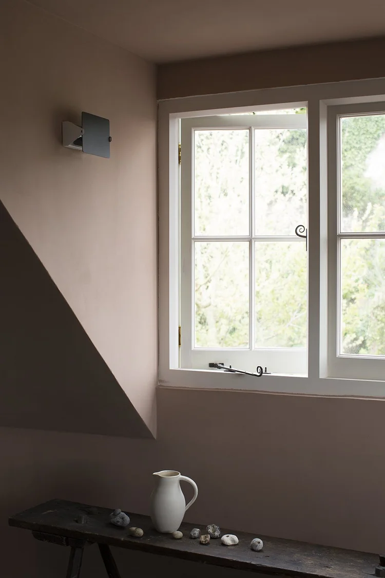 Warm Mud Brown — Natural Brown Emulsion Paint — Atelier Ellis