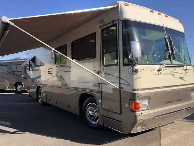 1999 Country Coach Allure 32' Armitage — Kenai Coach Sales