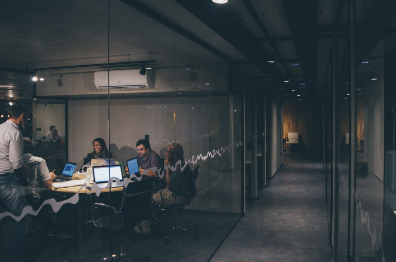 4 vs. 5 Day Workweek: Which Is Actually Better? — Humans First by Rob ...