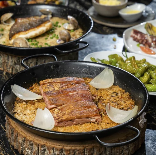 Dine | RIVER OAKS DISTRICT