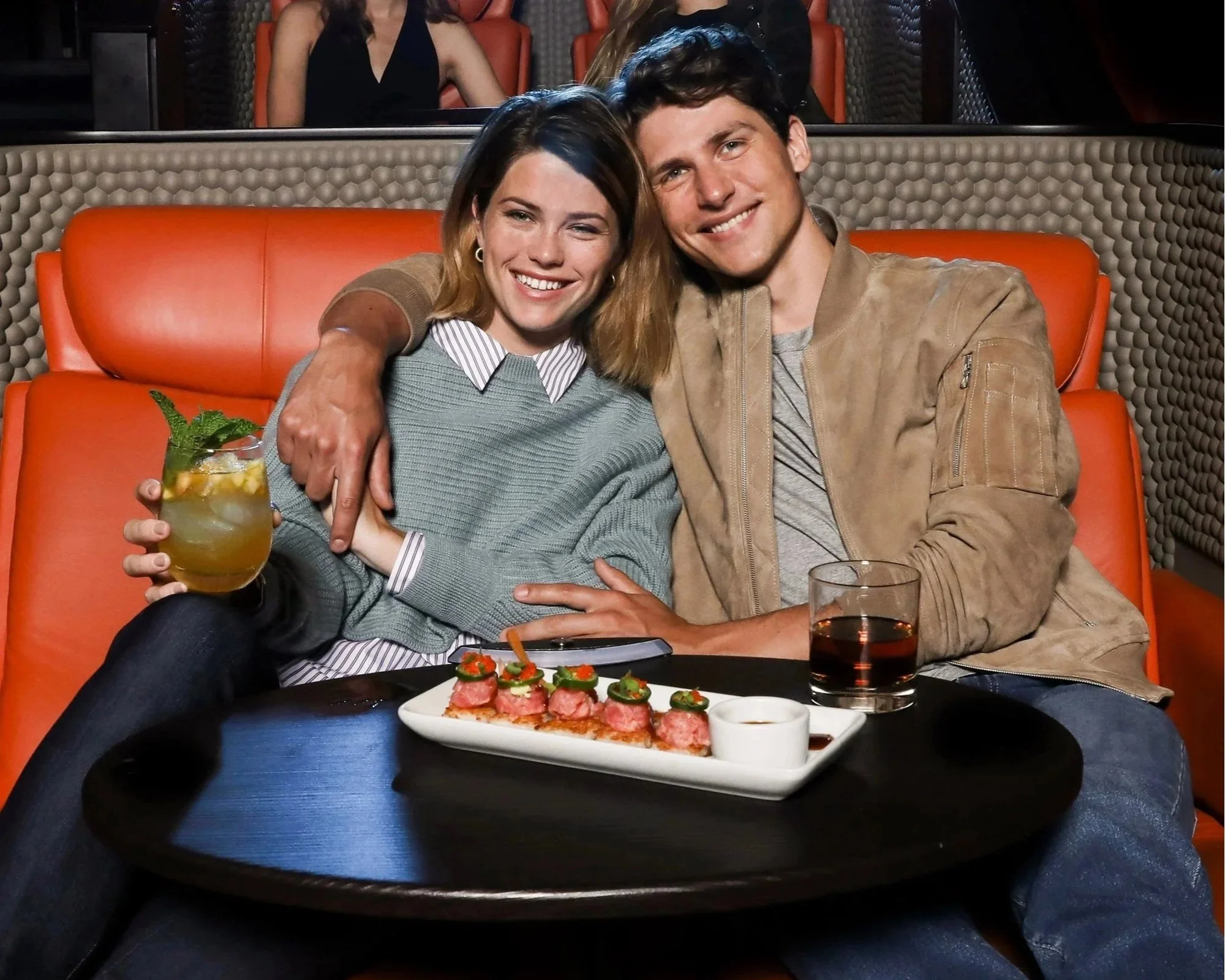 IPIC Theaters | RIVER OAKS DISTRICT